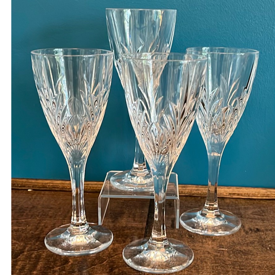 Beautiful Aura By Block ~ Multisided Lead Crystal Blown Glass Wine ...