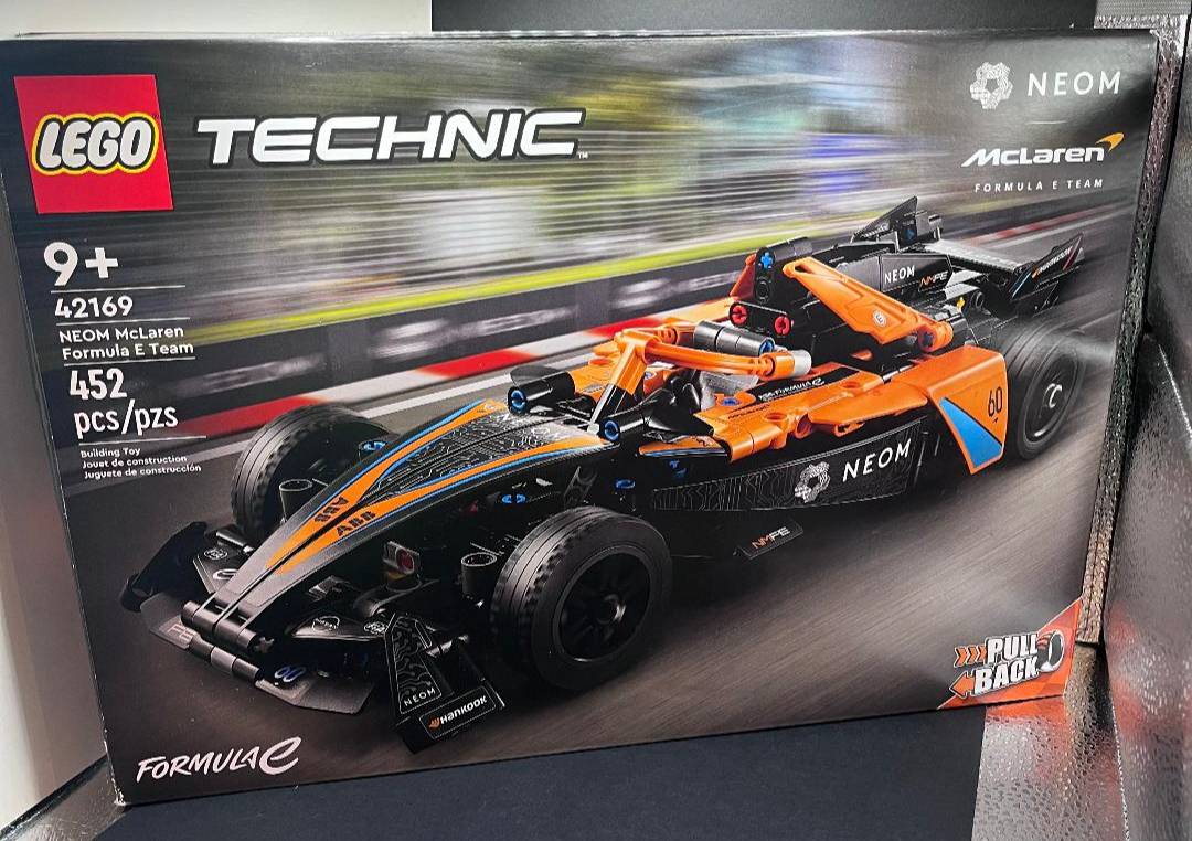 LEGO 42169 Technic NEOM McLaren Formula E Team (New)