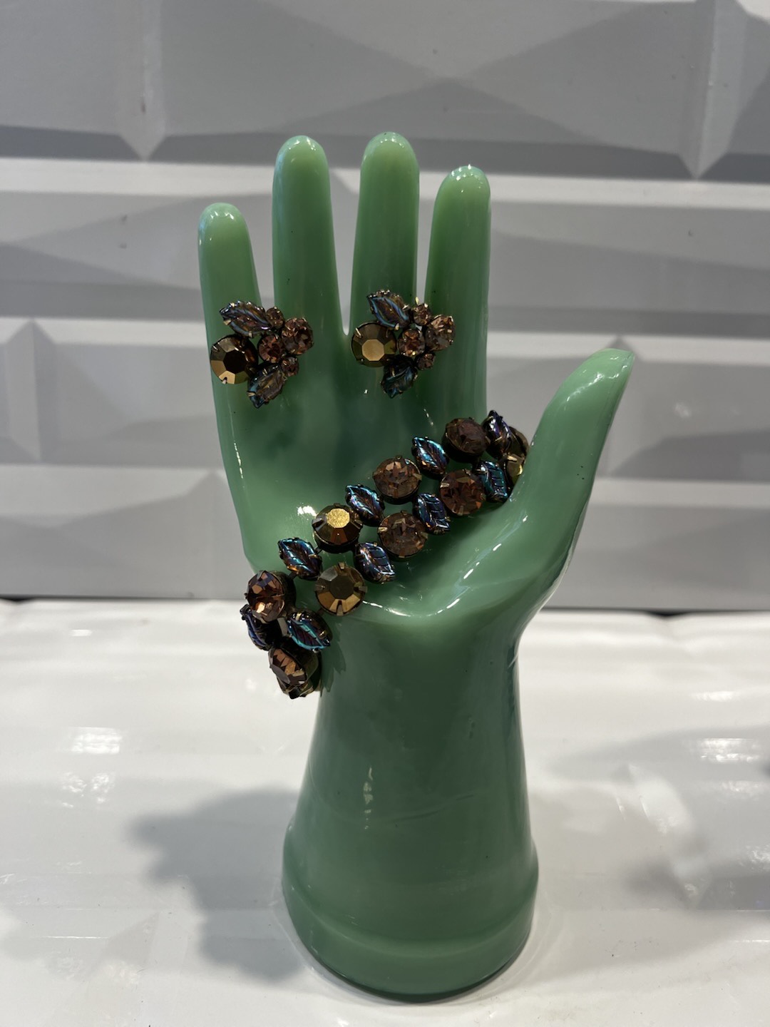 Vtg 50’s Signed REGENCY Gold Topaz Rhinestone Leaves Bracelet & Earrings