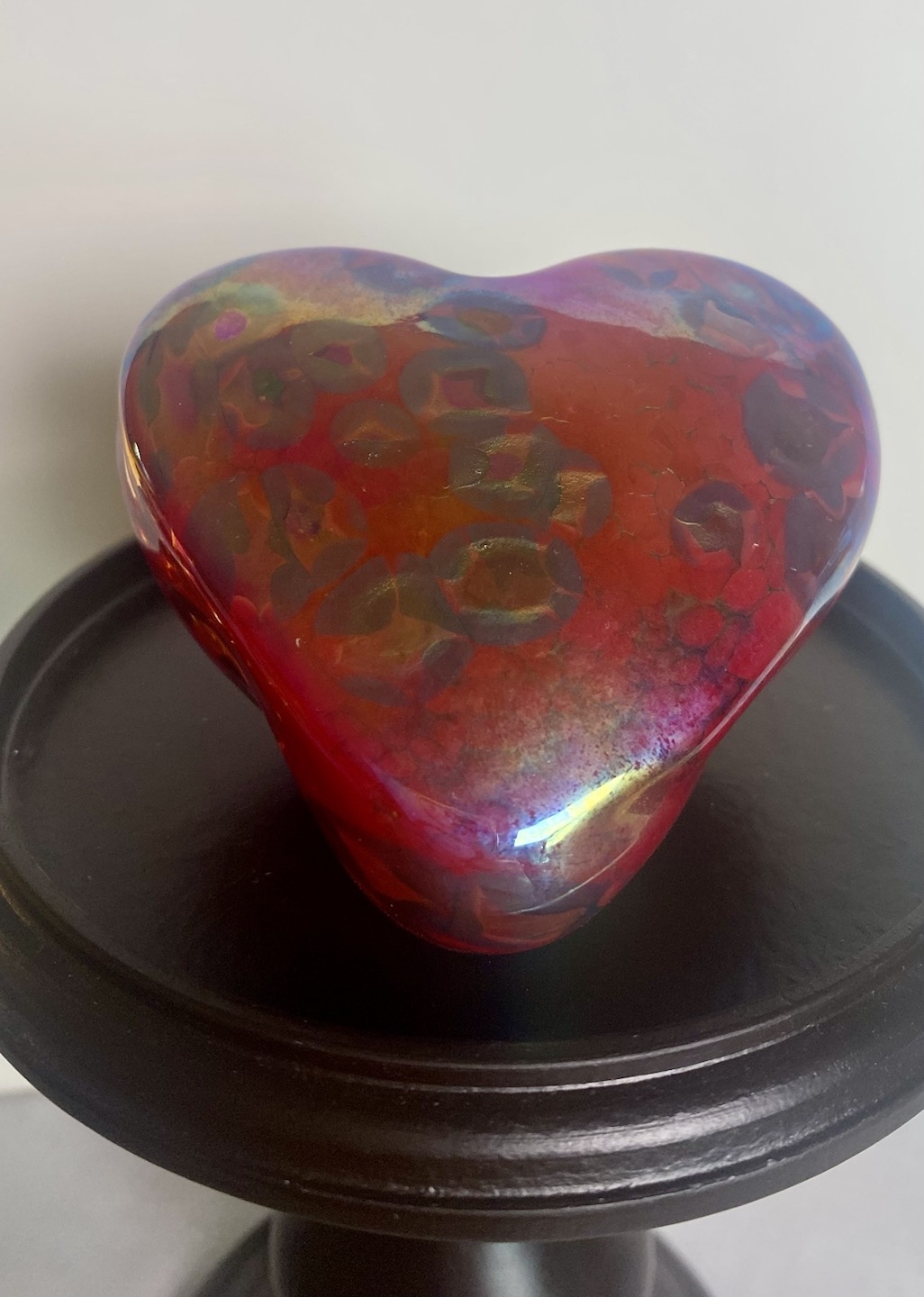 411. Roger Vines 1983 Iridescent Dichroic Glass Red Heart Paperweight ...