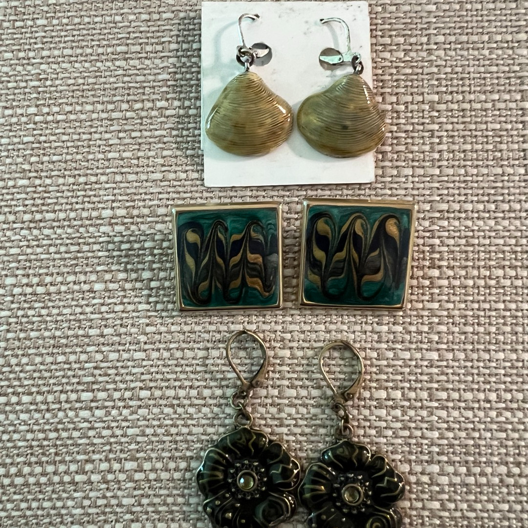 Floral Square & Shell Shaped Pierced Enamel Earrings #DA-17