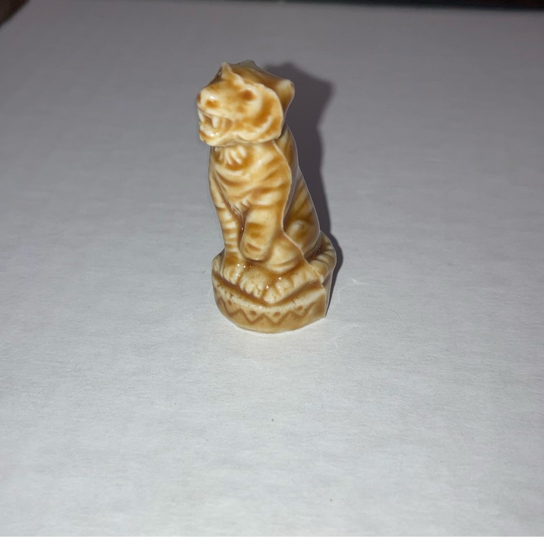 Wade Eng Bengal Tiger 1 1/2” Tall
