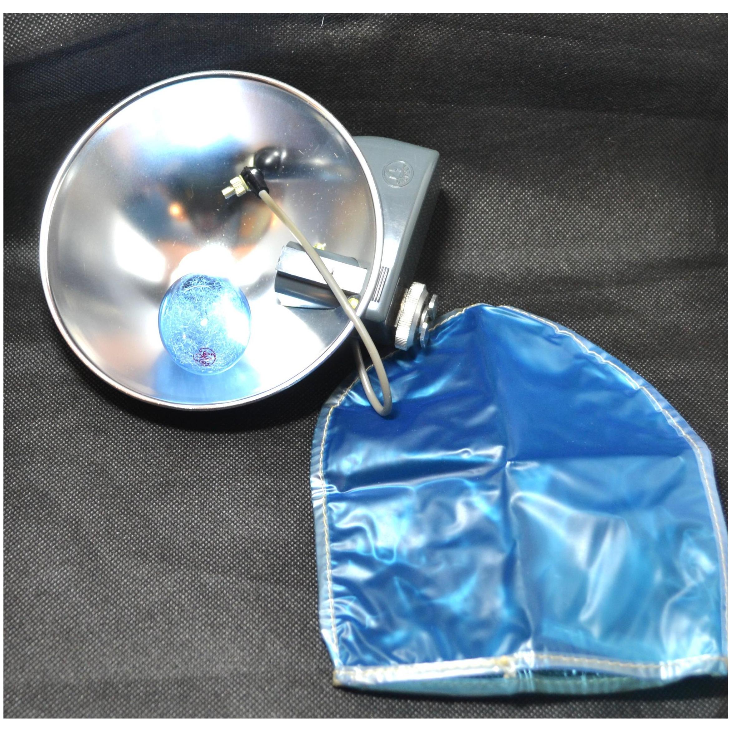 Vintage Camera Flash Graflex Graflash BC 8056 With Original Box Cover Bulb