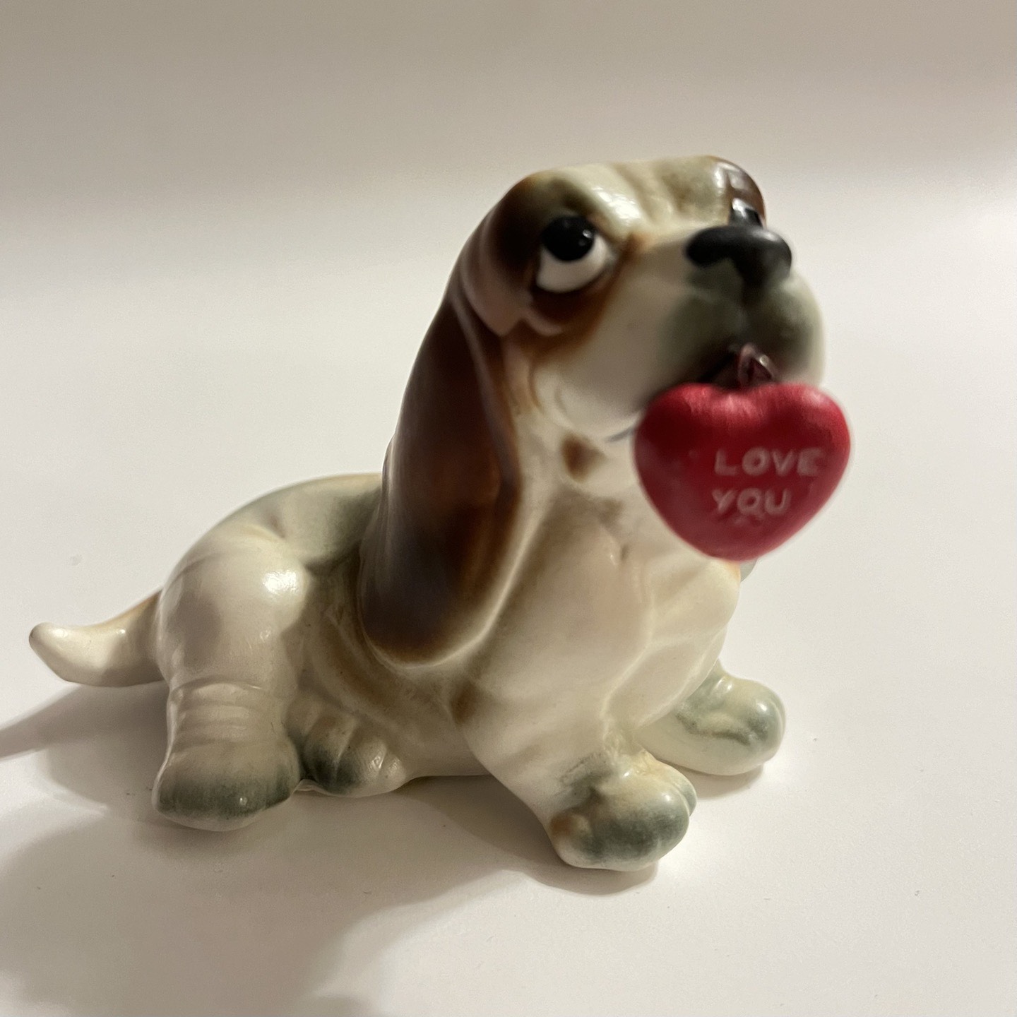 Sweet Vintage 1950's Enesco Porcelain Basset Hound Dog Puppy Love w ...