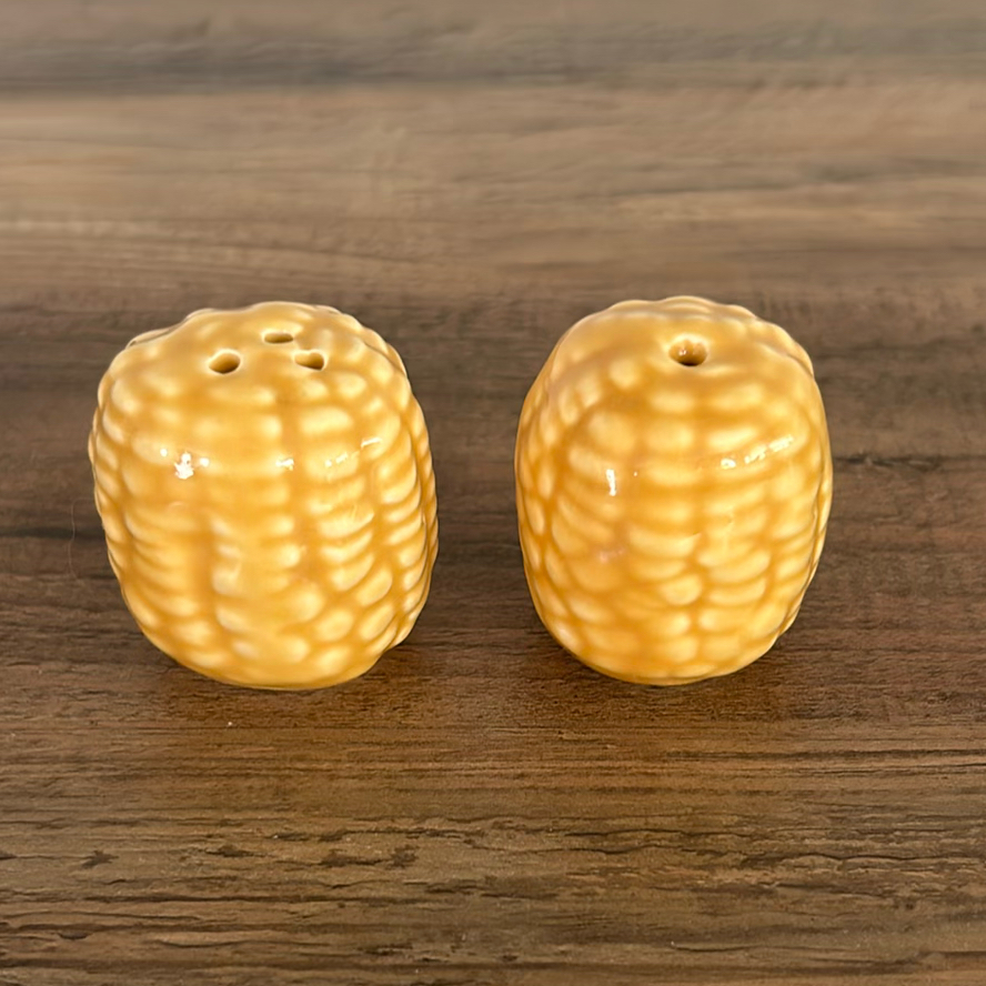 Ceramic Corn Cob Shaker Set