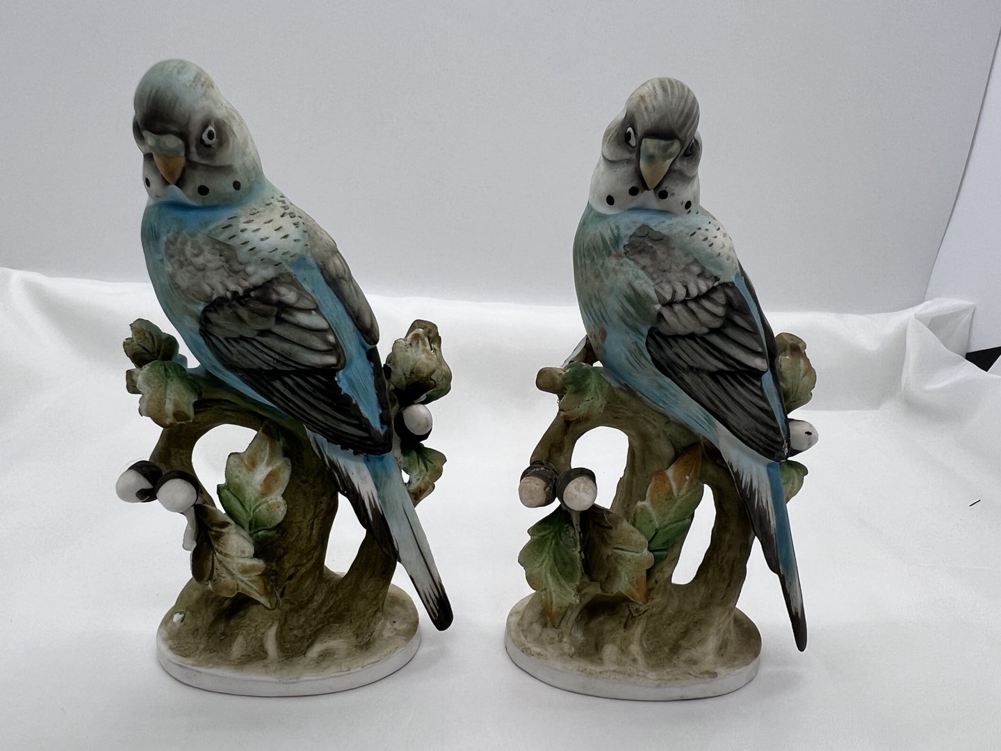 Pair Of Vintage Lefton Hand Painted Porcelain Blue Parakeets KW464