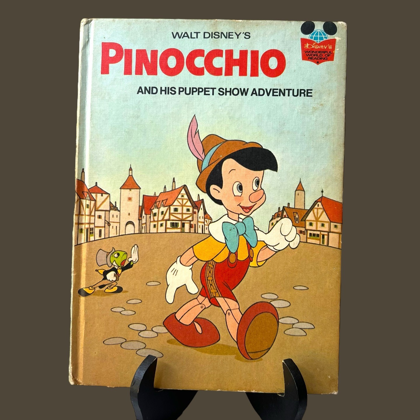 043 Walt Disney's Pinocchio and His Puppet Show Adventure 1973
