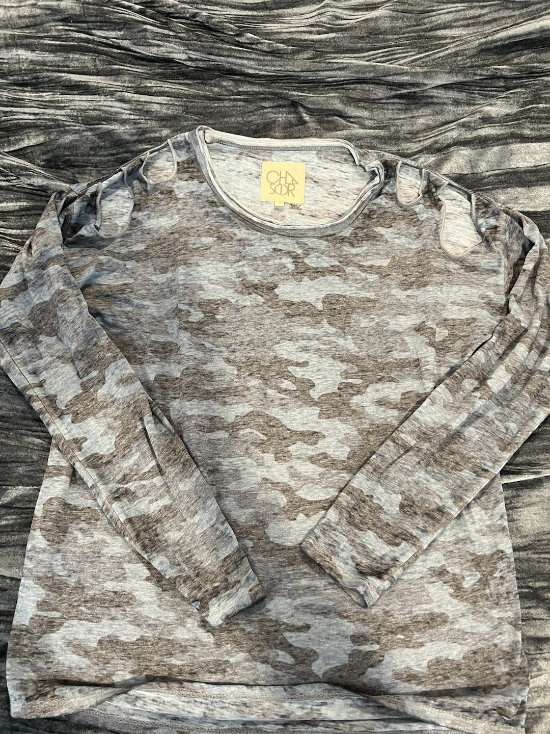 Chaser blue camouflage long sleeve top Size S By Chaser