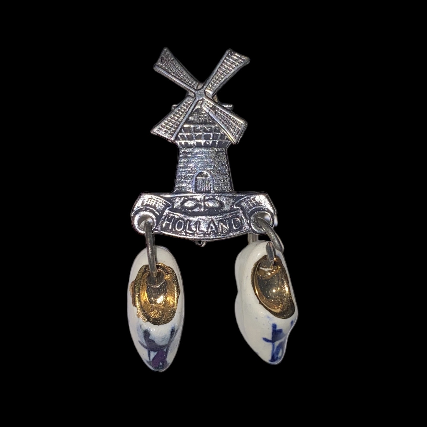 Vintage Holland Brooch With Dangling Porcelain Clogs