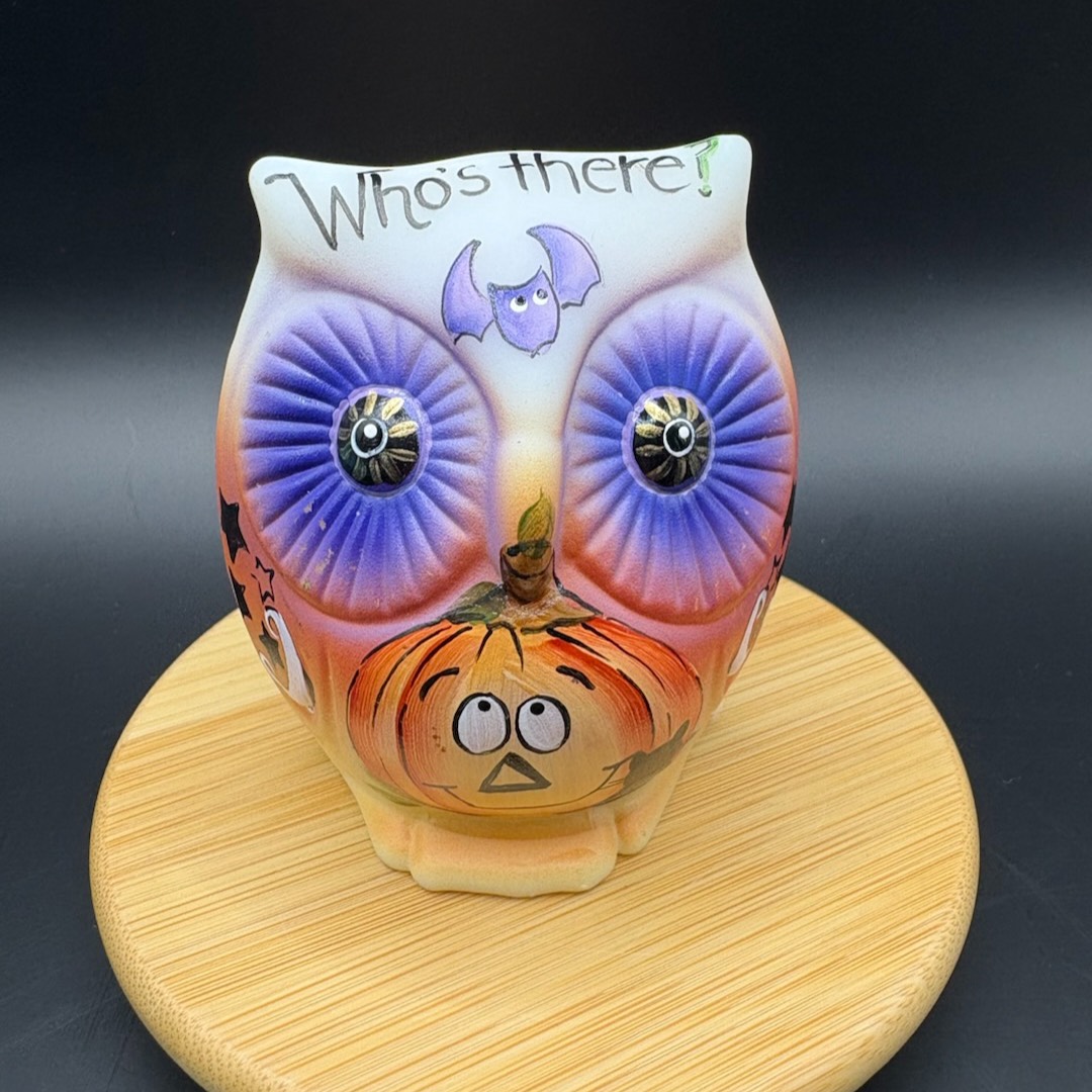 Fenton WHO’S THERE? Art Glass Halloween Owl Signed Limited Edition