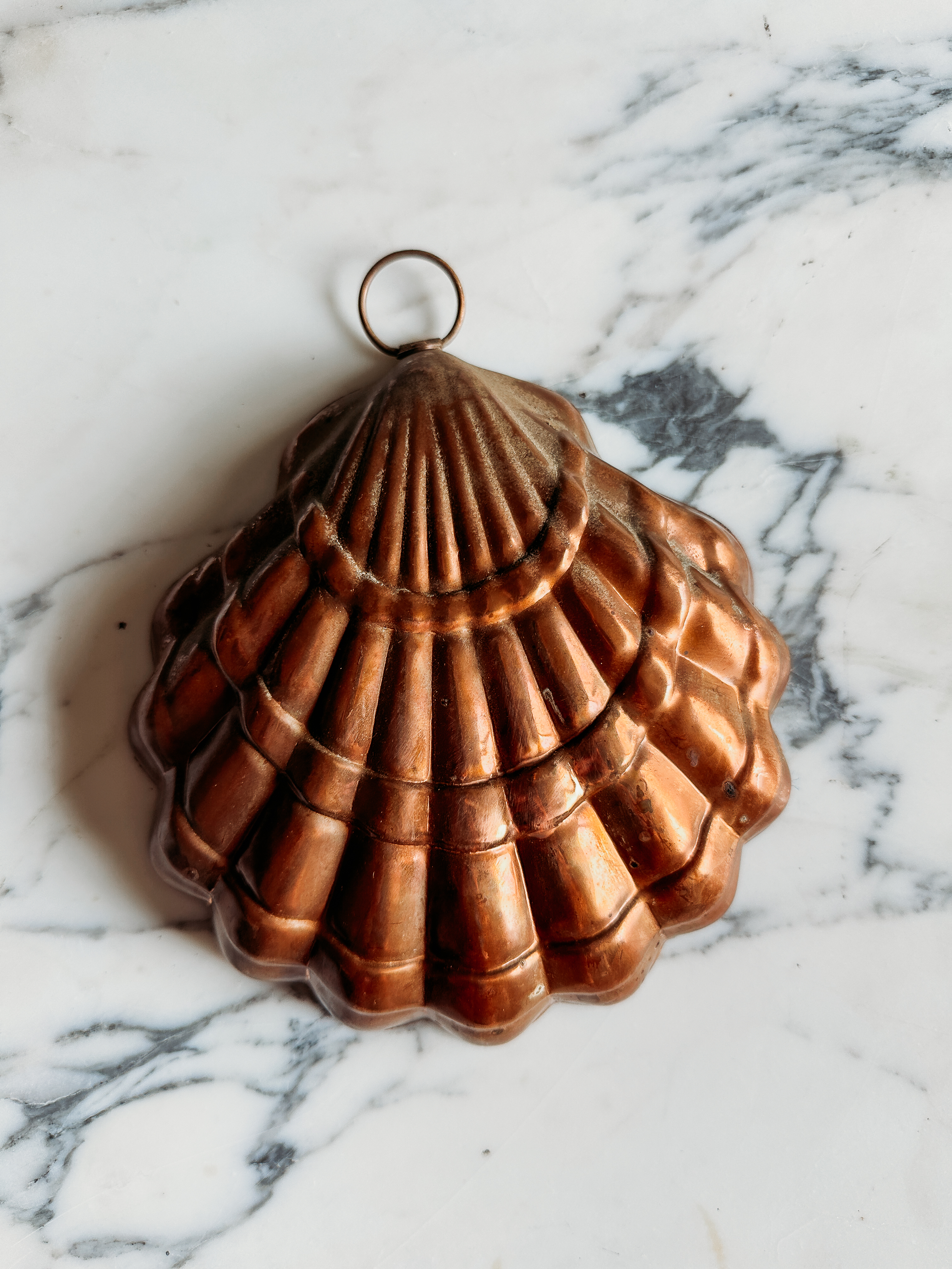 Vintage Copper Clam Shell Hanging Mold circa 1960