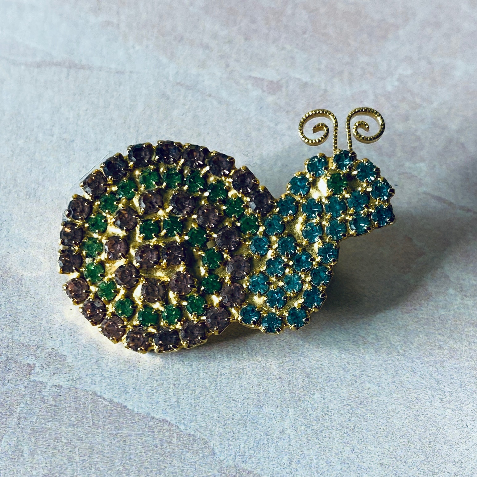 Vintage Snail Brooch Pin Pastel Pink, Green & Blue Rhinestone Gold Tone ...