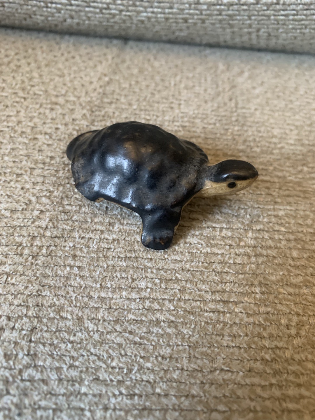 Ceramic Turtle Broken Missing Leg