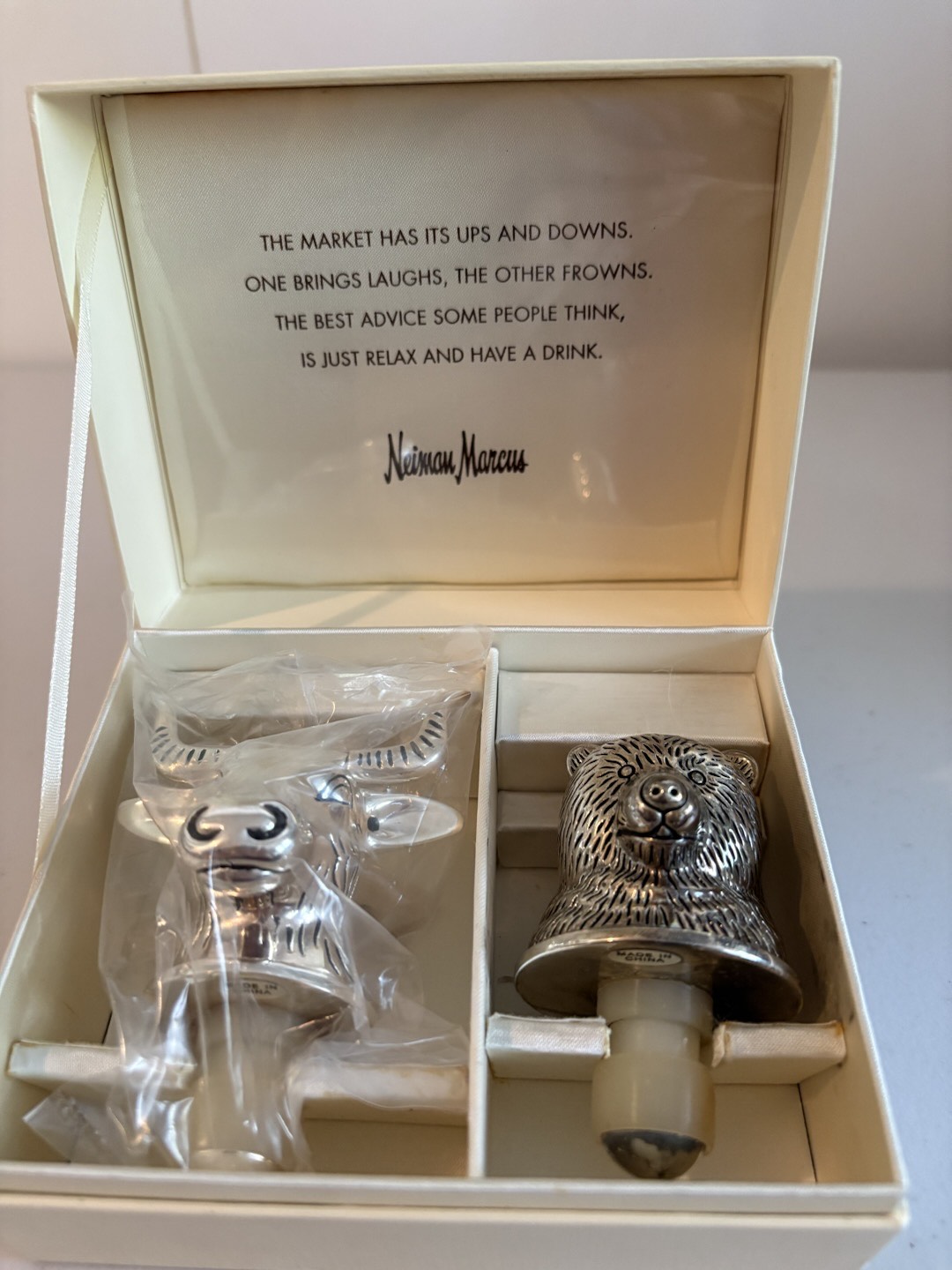 Neiman Marcus Bull and Bear Wine Bottle Stoppers