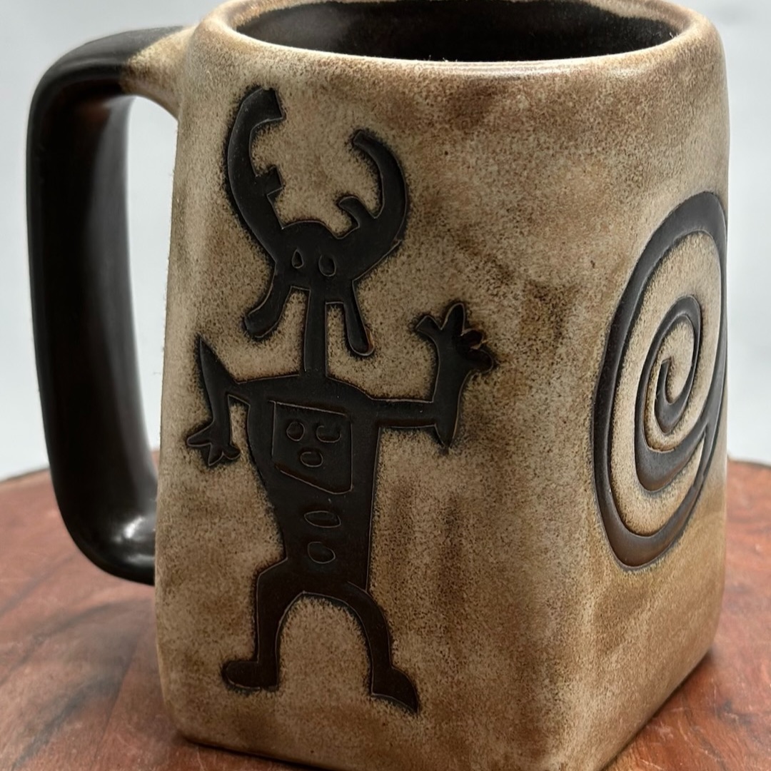 Mara Pottery Mexico Hand Crafted Mexican Art Pottery Petroglyph ...
