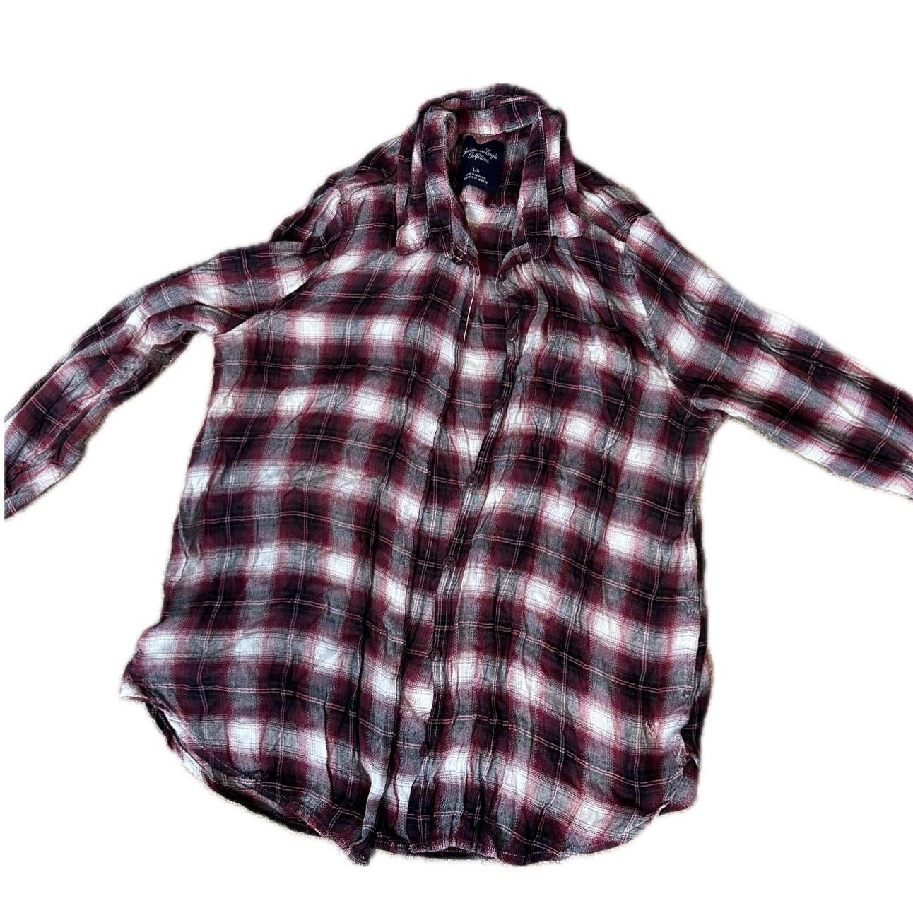 American Eagle Button Up
