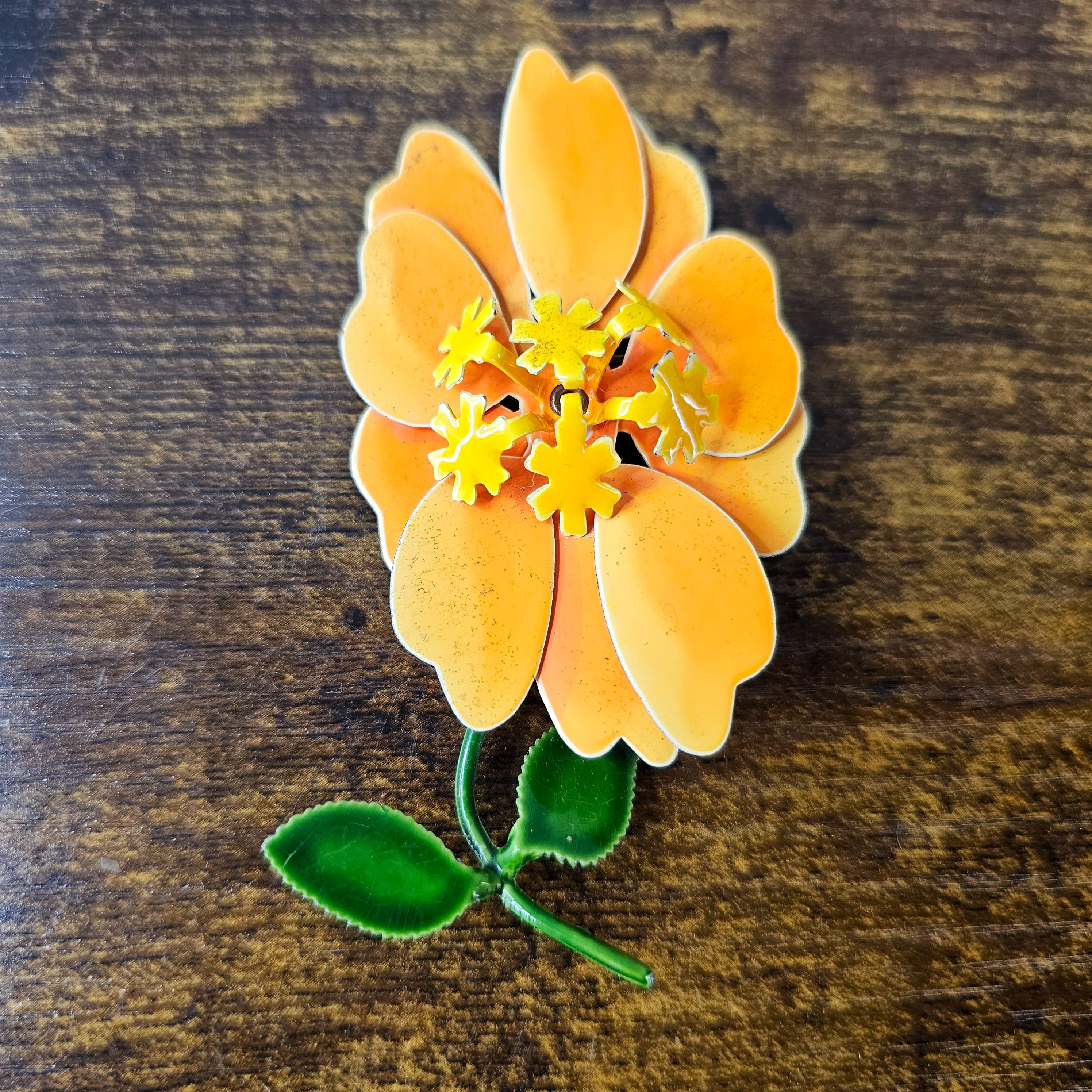 Vintage MCM Mod Orange Floral Enamel Brooch "Y" Back