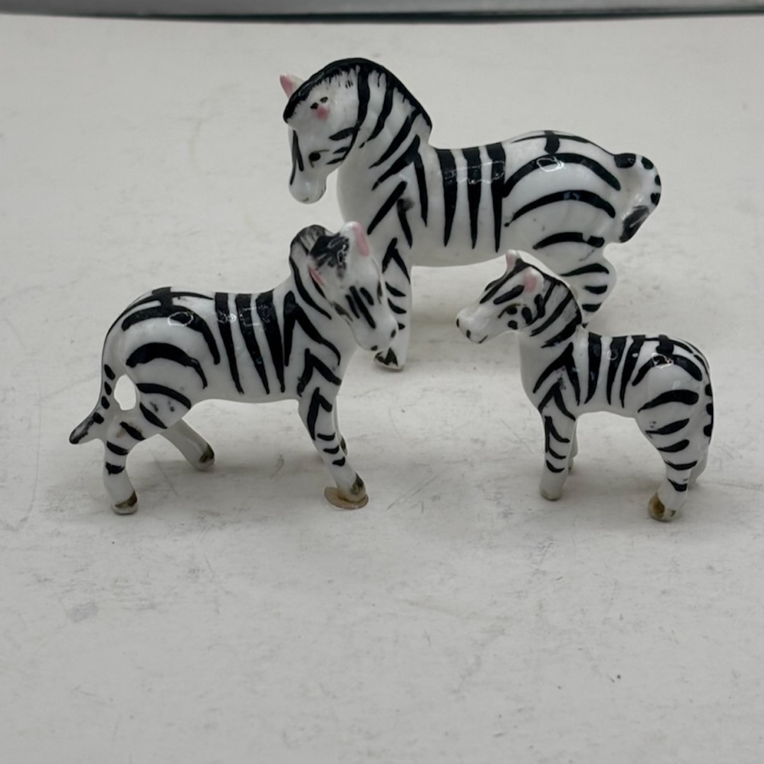 Mini Zebra Family -3 pieces