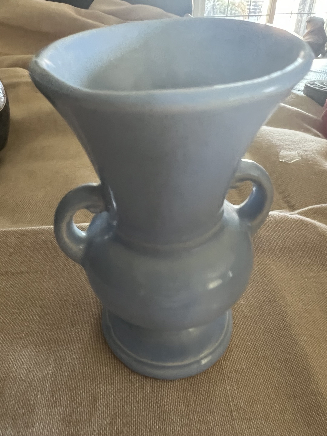 Vintage Blue Color USA Pottery Ceramic 2 Handle Vase Vintage Blue Color ...