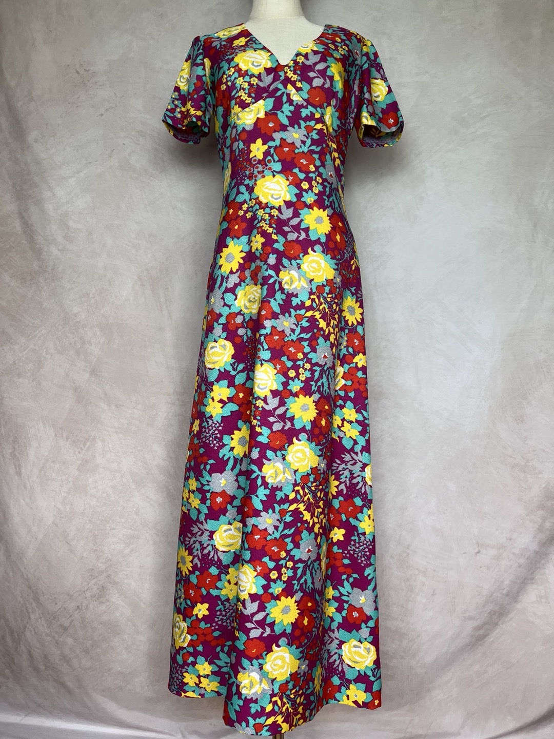 Vintage Flower Power Dress