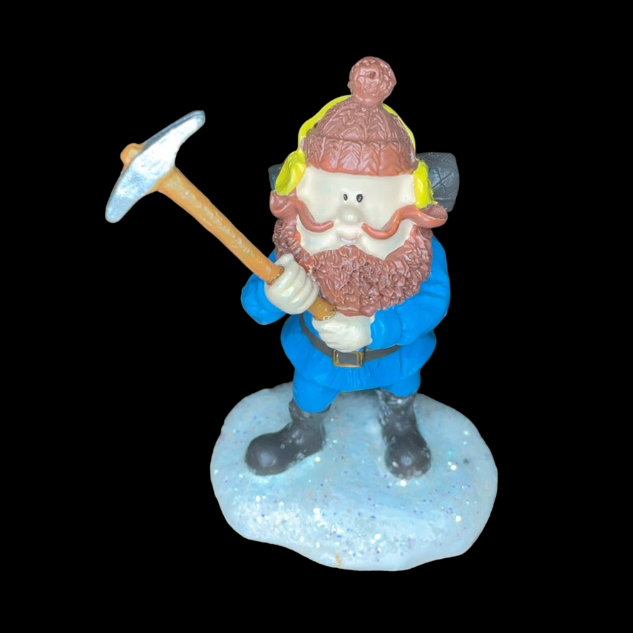 Hawthorne Village Mini Cornelius Yukon 1992 Resin Material
