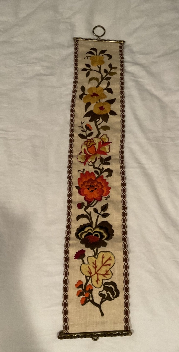 VTG Crewel Embroidered Bell Pull Wall Hanging Tapestry Floral 35”x6 1/2 ...