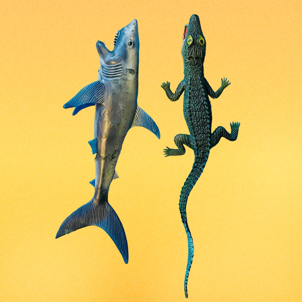 Vintage 1975 Jaws Rubber Shark & Alligator Imperial Toys Hong Kong 13"