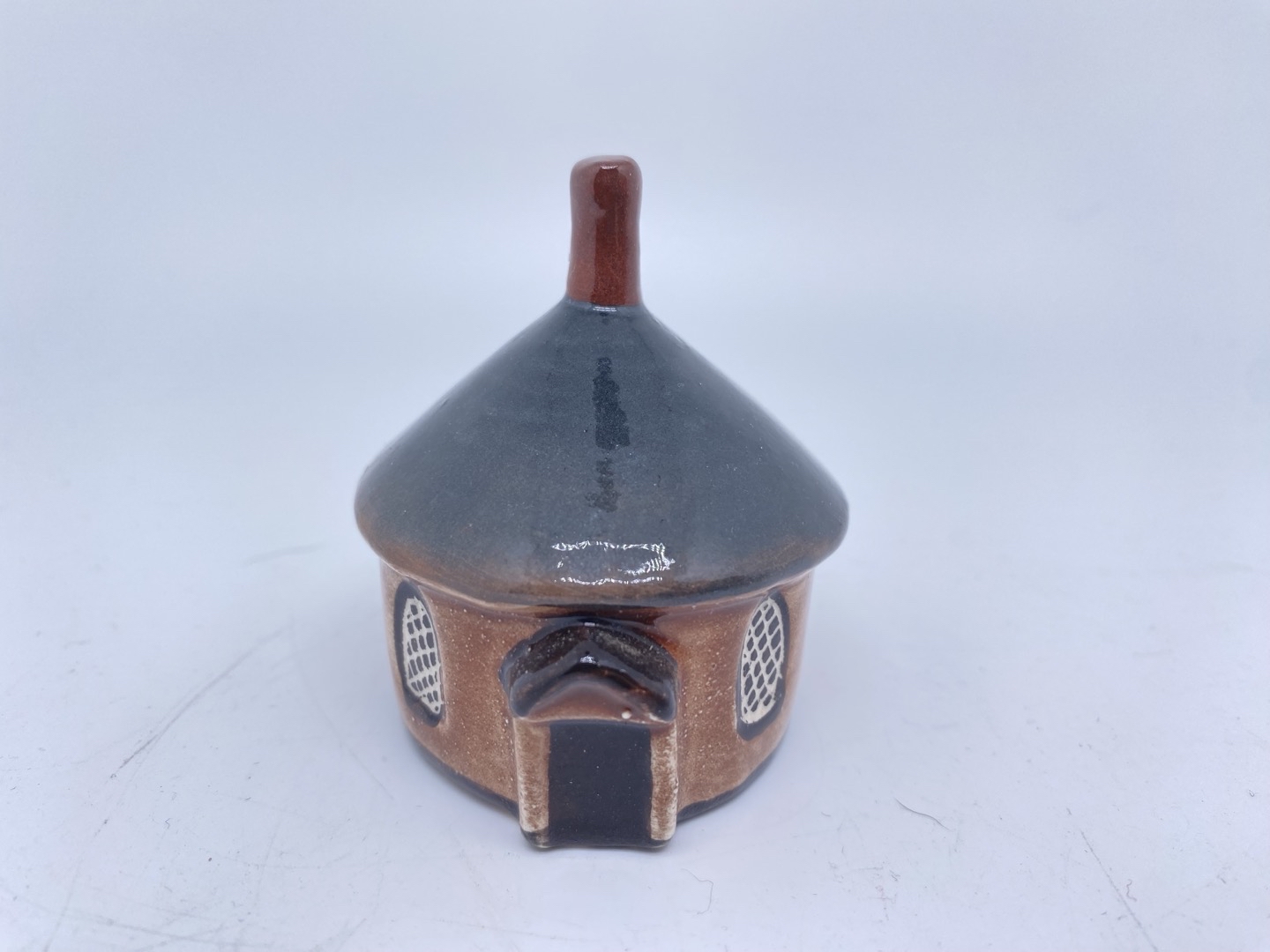 Vintage Suffolk Ceramic Cottage
