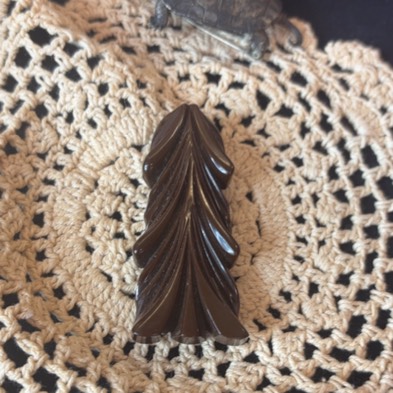 Bakelite Fur Clip