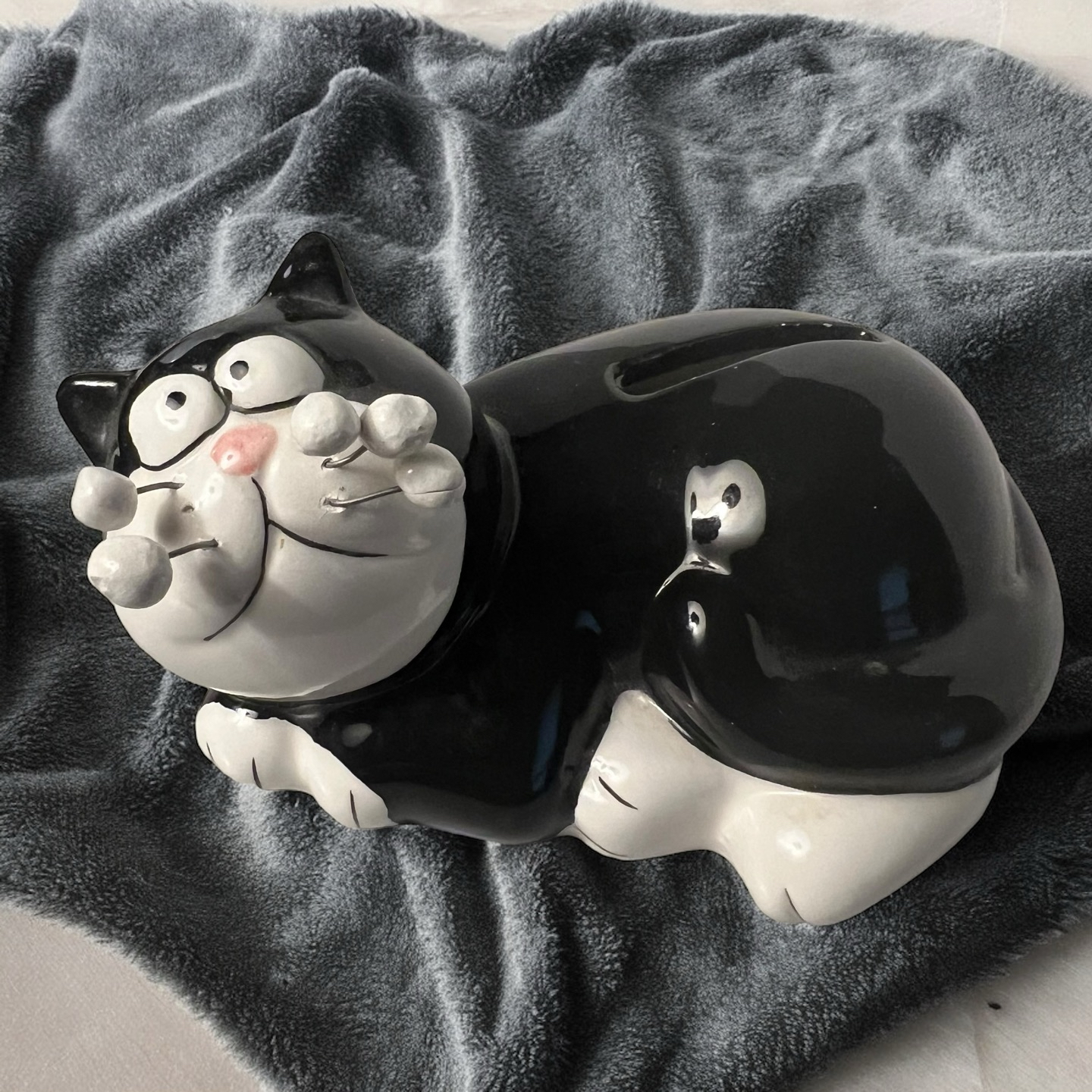 011. Ceramic Black and White Cat Bank With Ball Whiskers