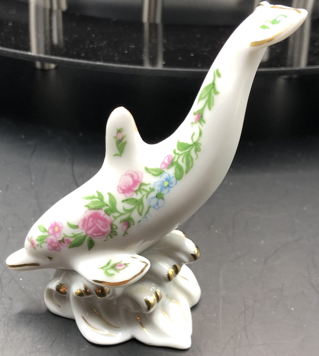 #22 - Lenox Floral dolphin