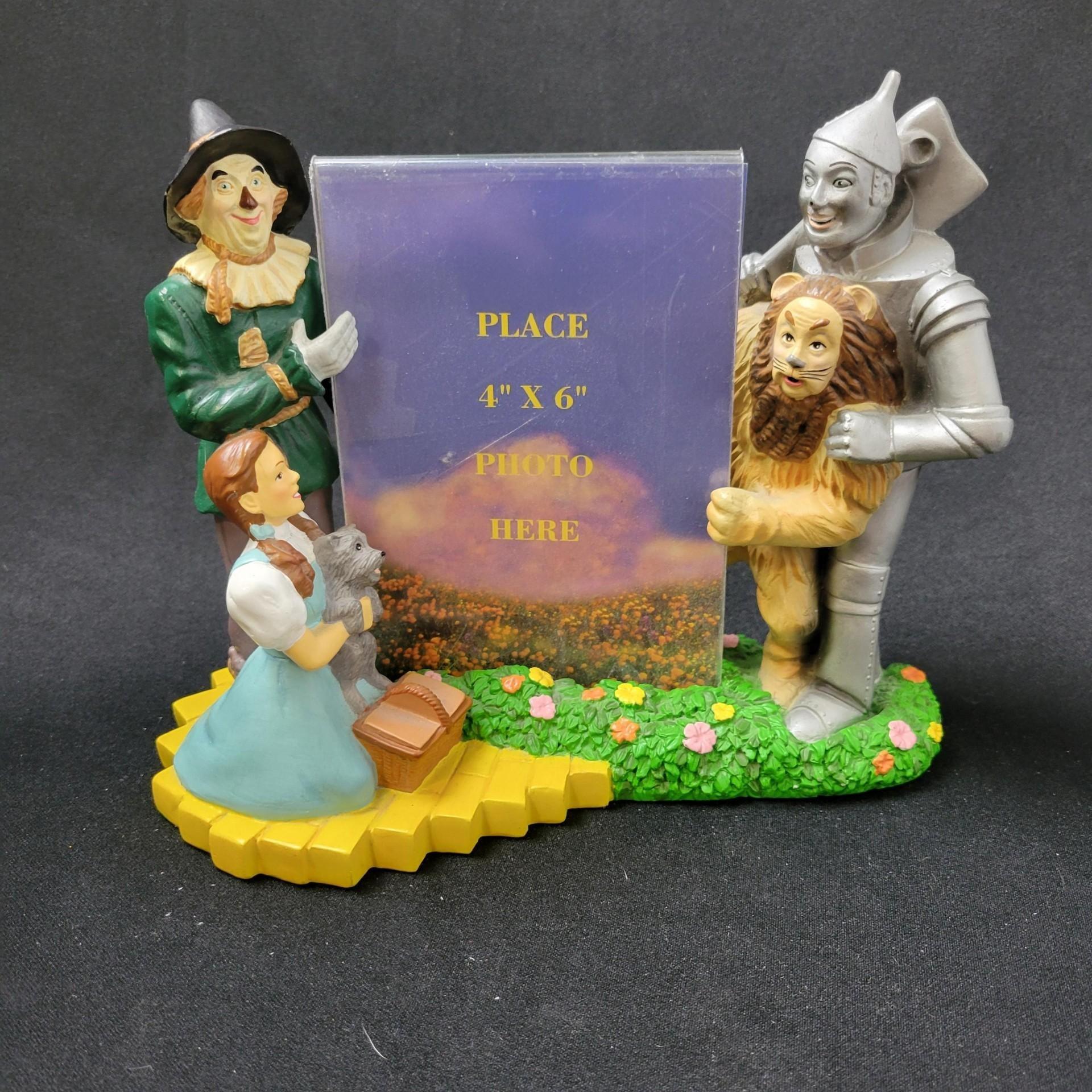 Wizard Of Oz collectible Wizard Of Oz Vintage Picture Frame Dorothy ...