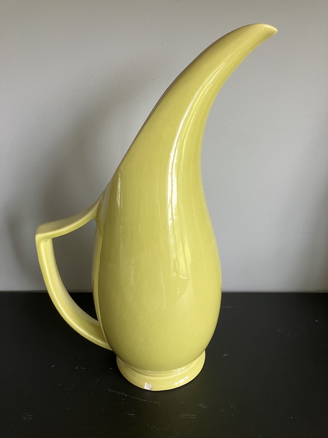 MCM Red Wing Pottery Chartreuse Swooping Pitcher Quartette Concord ...
