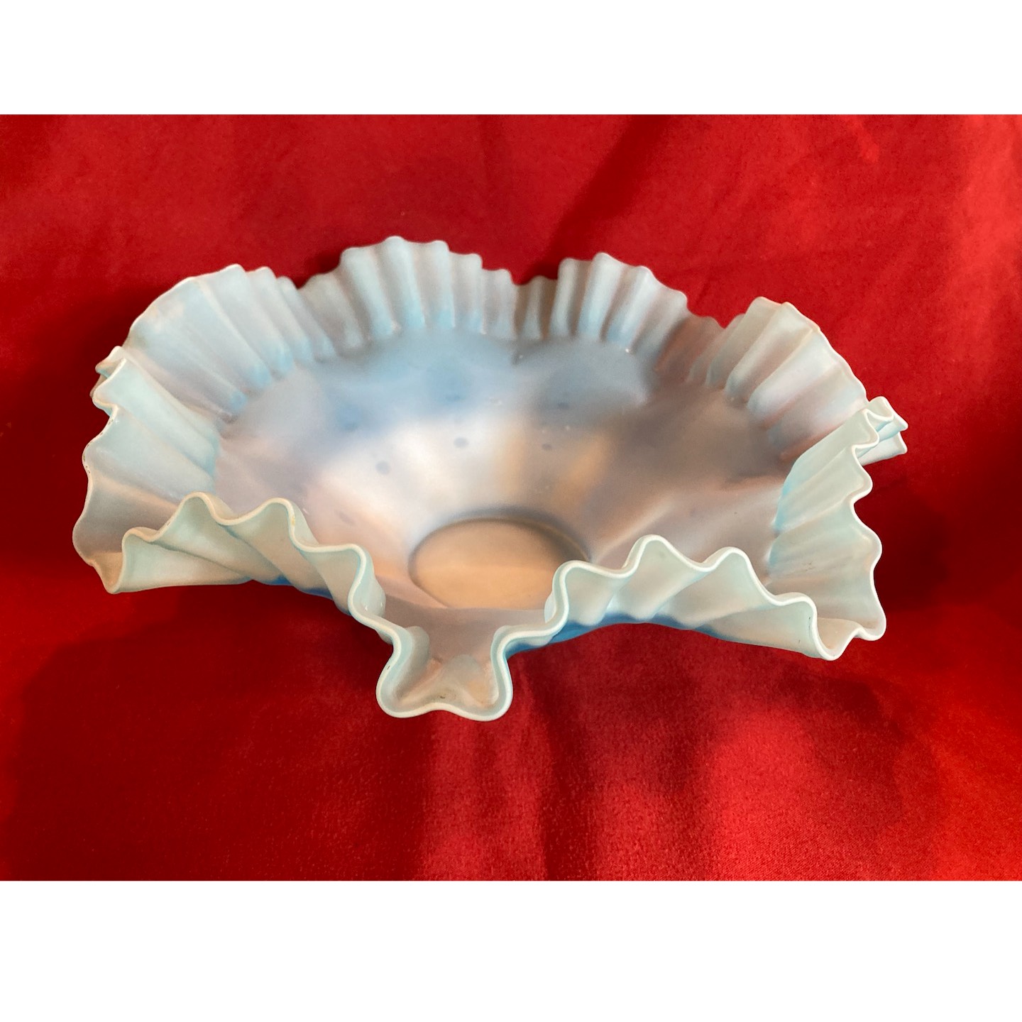 21. VTG Fenton Ruffle Melon Bowl