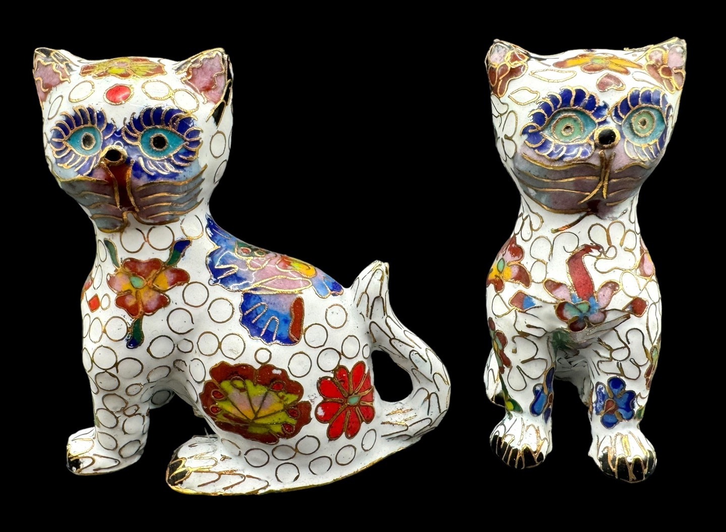 004 Set of 2 Cloisonné Cat Figurines White 3”
