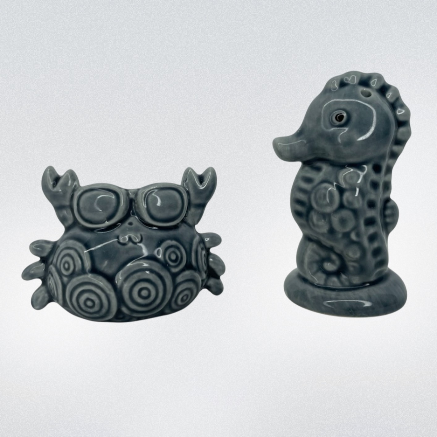 Cracker Barrel Gray Seahorse Crab Salt & Pepper Shakers, Ocean Beach ...