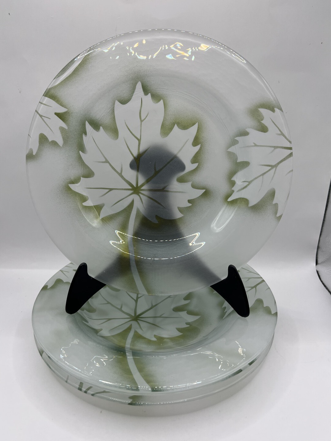 Frosted Glass Plates With Green Maple Leaf Design 8.25” Set Of 4