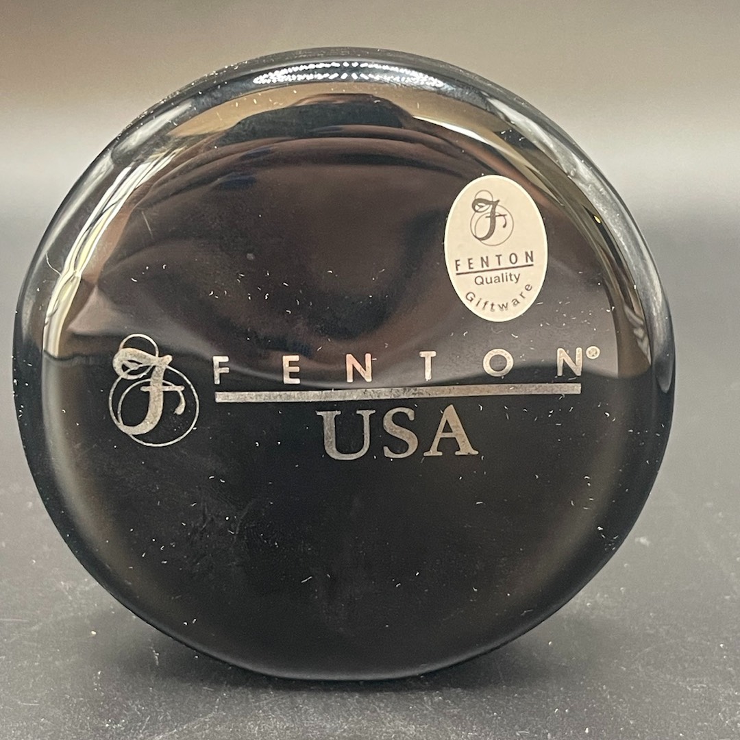 Fenton Dealer Tag Logo - Black Silver