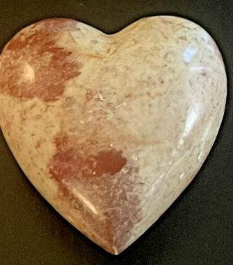 SoapStone Heart pink 3.5 inches
