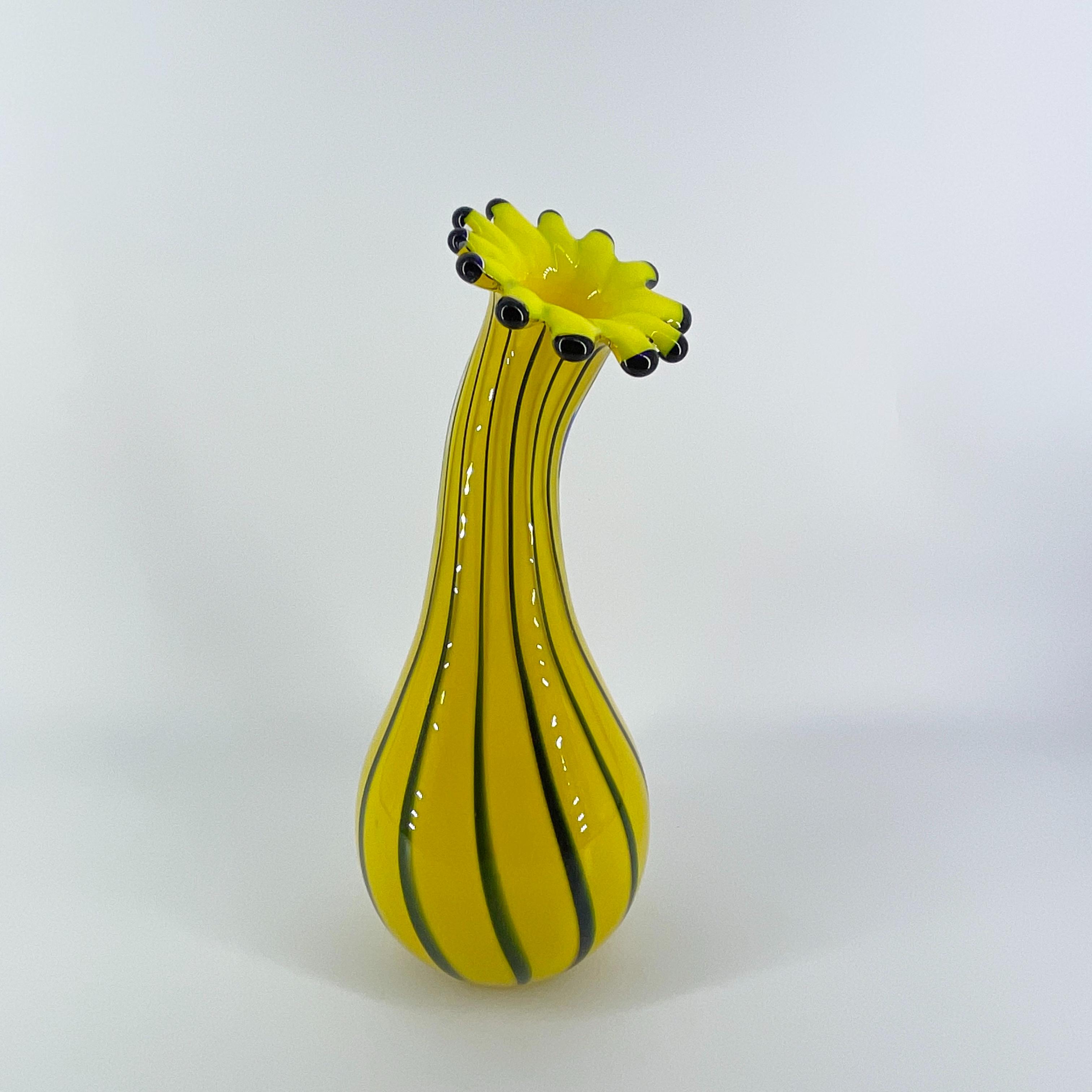 Yellow & Black Blown Glass Gourd Vase 12 Fingers Pinstriped