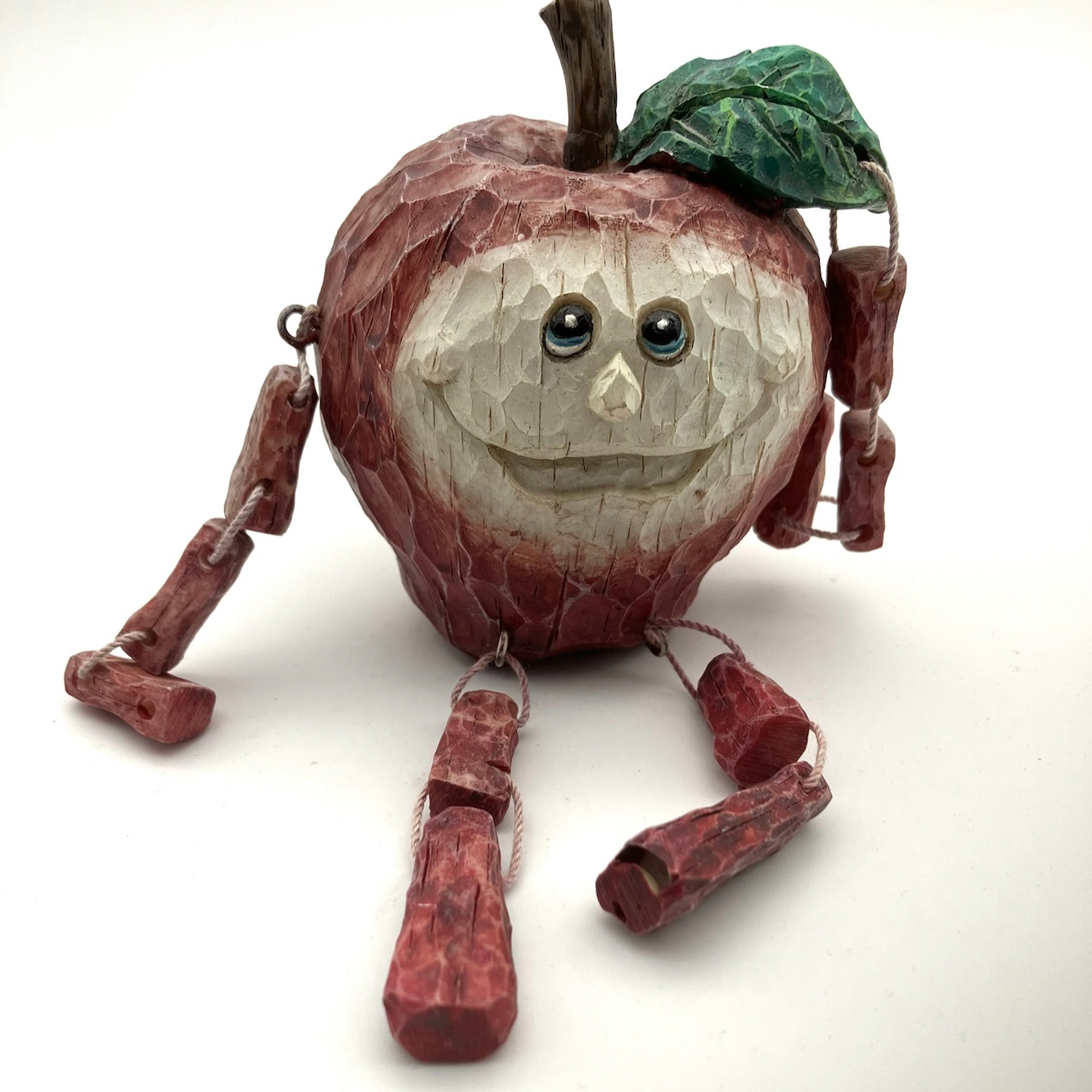 BIN - Vintage Red Apple Fruit Shelf Sitter Anthropomorphic Resin ...