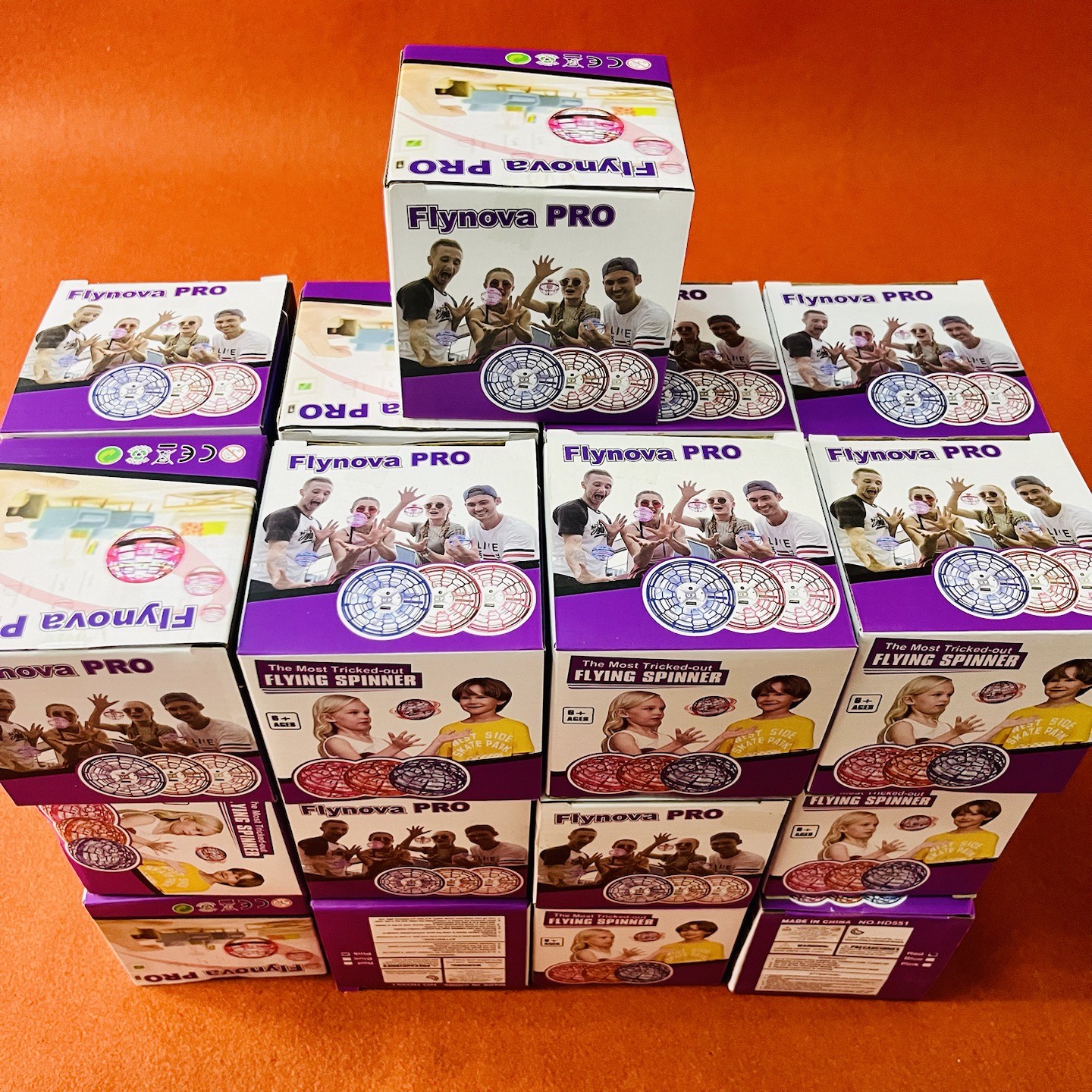 30 Pieces Flynova Pro Flying Spinner Ball