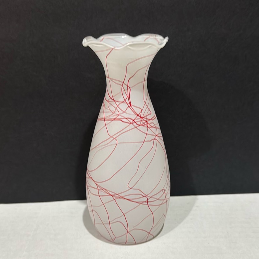 1960s Valentine's Hazel Atlas Spaghetti Glass Vase