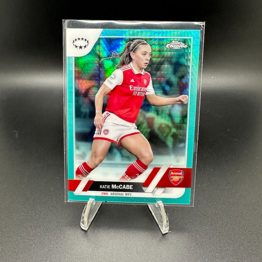 Katie McCabe Arsenal 2022-23 Topps Chrome UEFA Aqua Arsenal