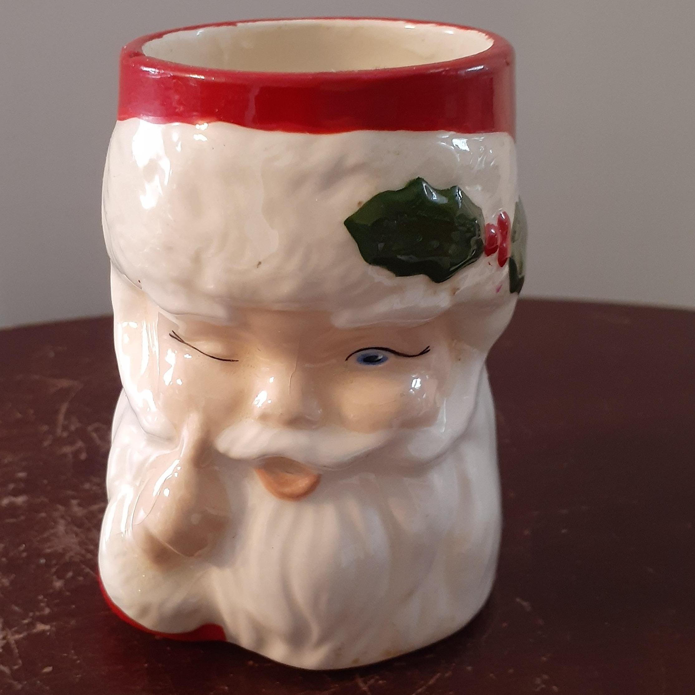 FF. Small Santa Head Planter