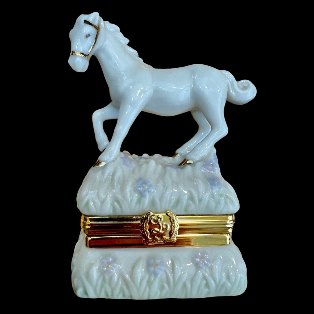 Lenox Treasure “Afternoon In The Meadow “ Trinket Box