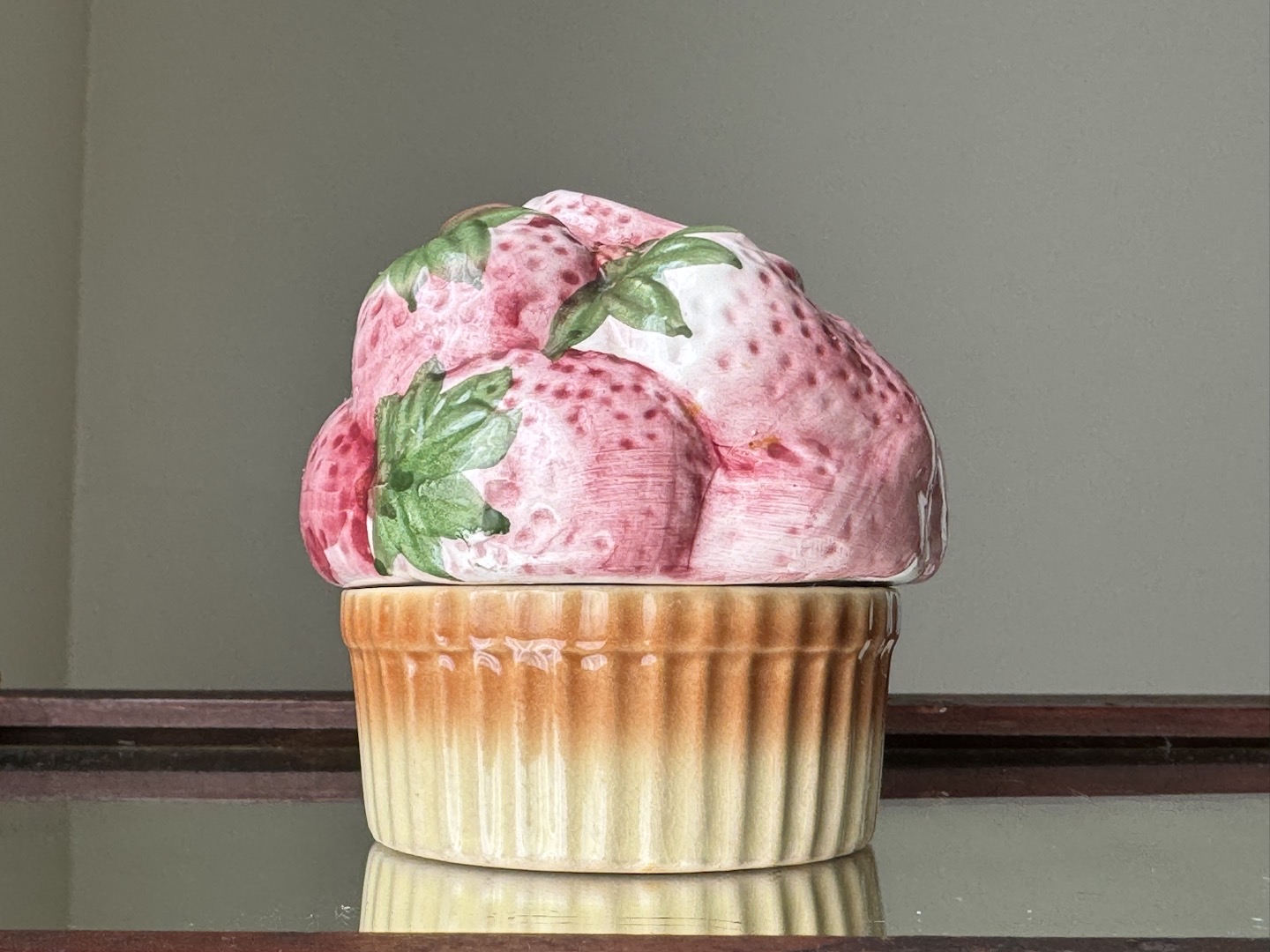 Vintage Ceramic Strawberry Cupcake Trinket Box