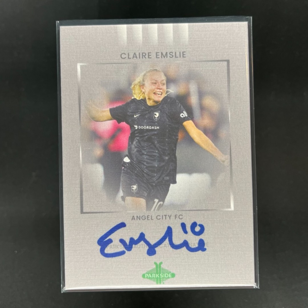 Claire Emslie 2022 NWSL Parkside Paramount /25 Autograph Soccer Card