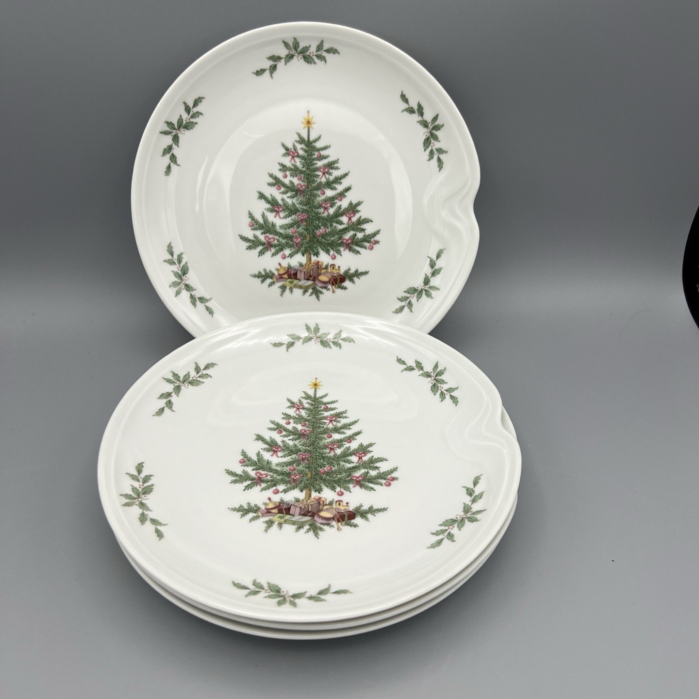 Kaiser Vintage Christmas Tree Salad or Dessert Plates (4) Germany 8 In