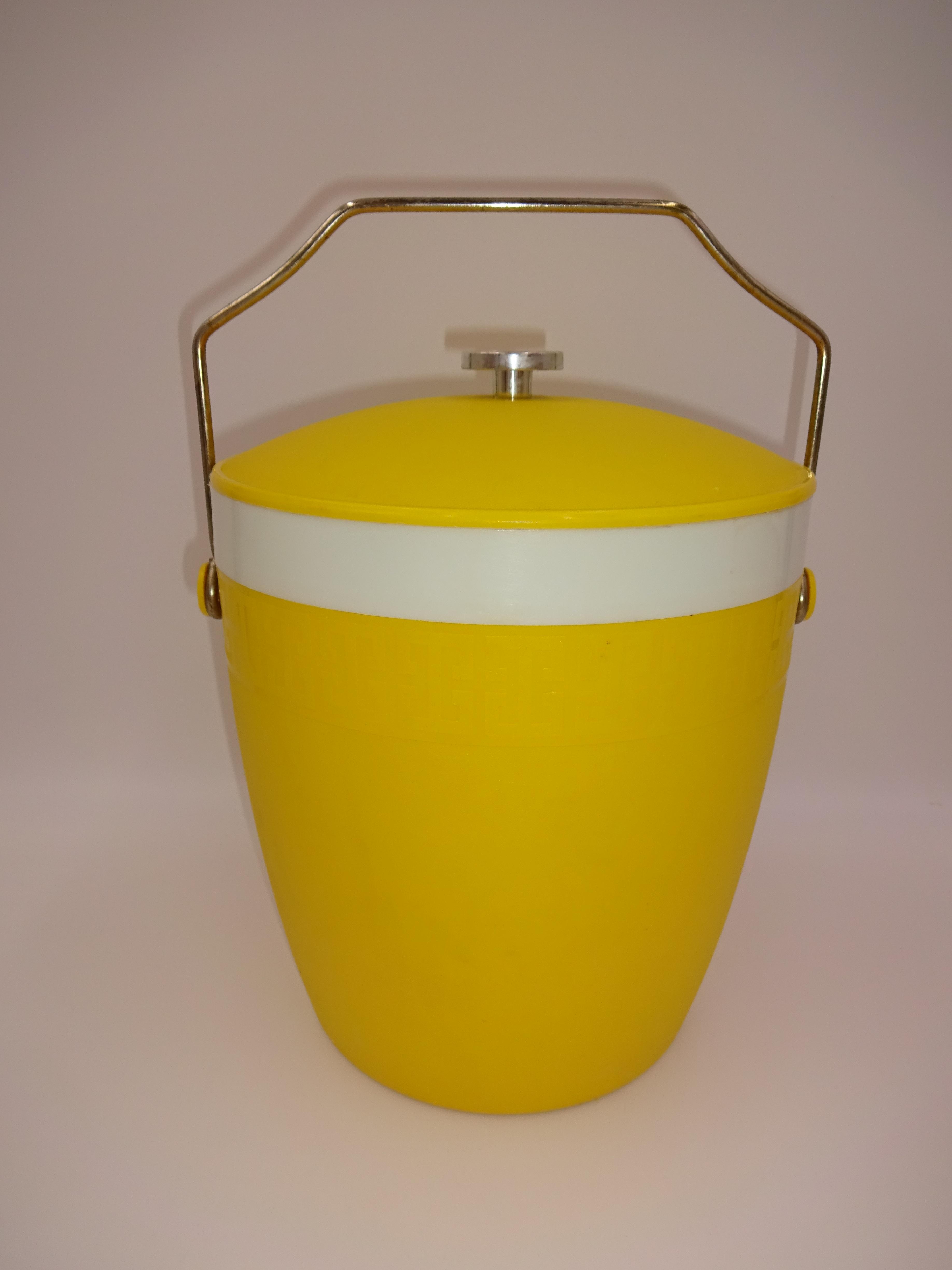 Vintage Yellow White Olympian Therm-O-Ware Ice Bucket With Lid & Handle